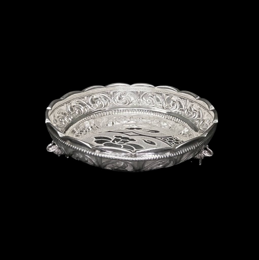 Curved edges floral silver thambulam plate - jewelnidhi.com